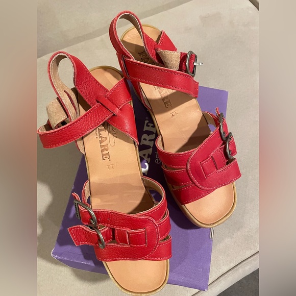 Famolare | Shoes | Famolare Buckleberry Fin Leather Wedge Never Worn ...